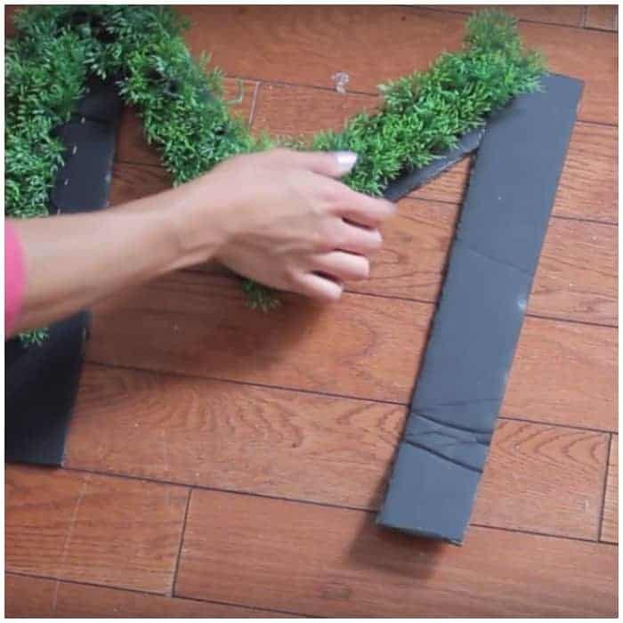 DIY Wedding Wreaths – Step by Step - Inspired Bride