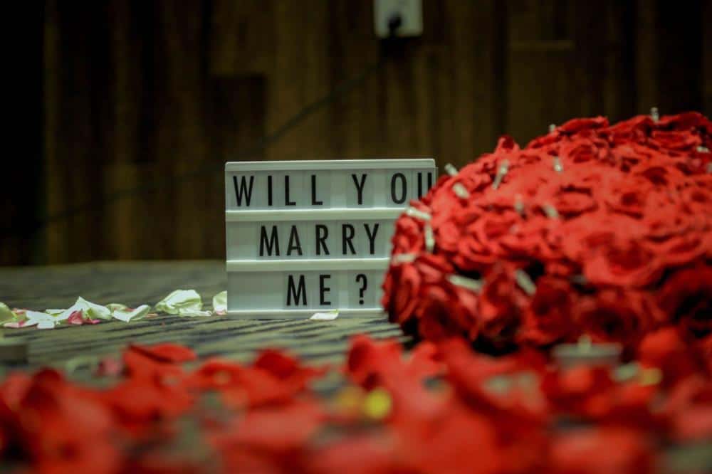 12 Creative Marriage Proposal Ideas