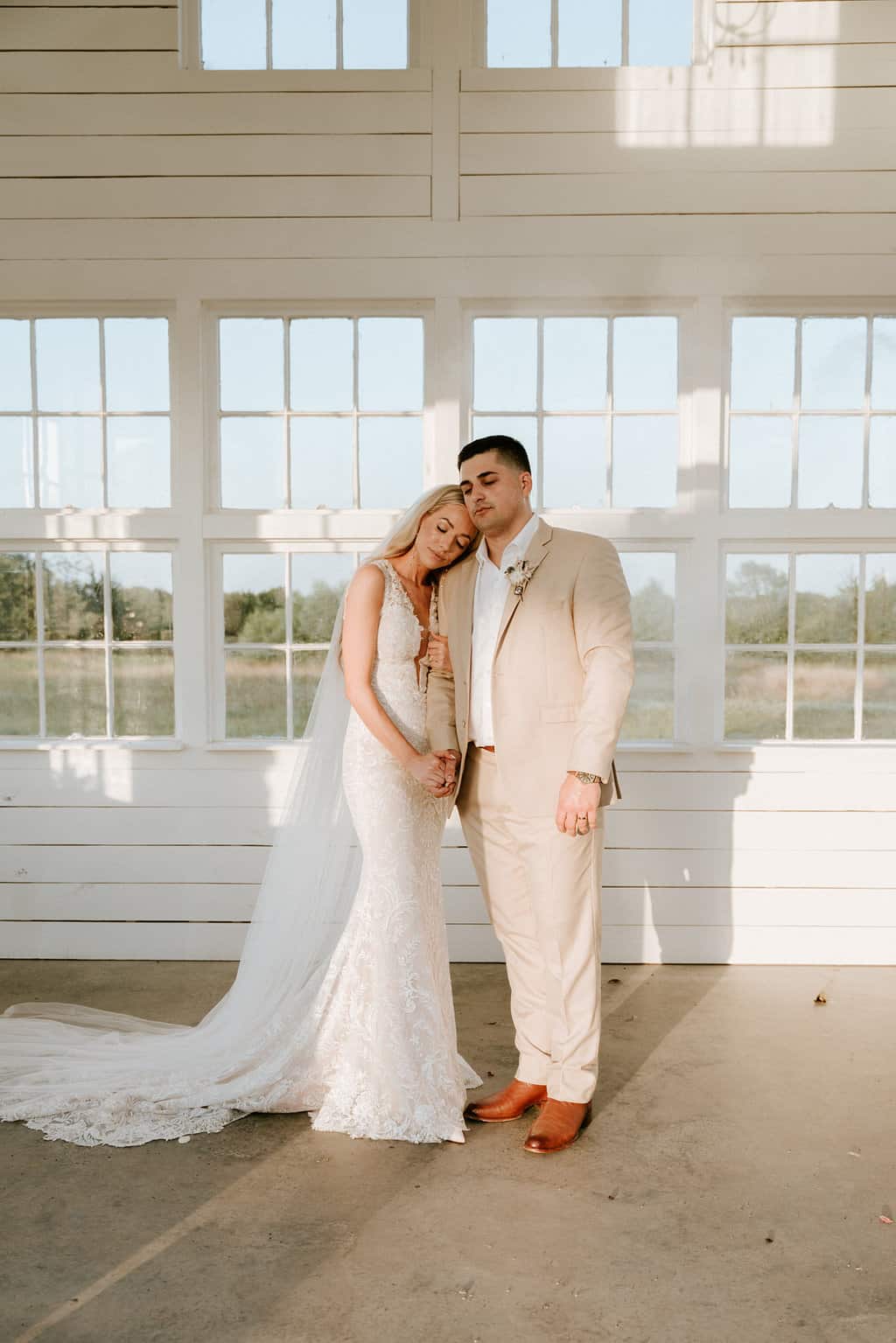 Retro Bohemian Wedding at the Farm