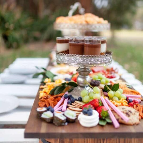 How to Plan a Potluck Wedding - Inspired Bride